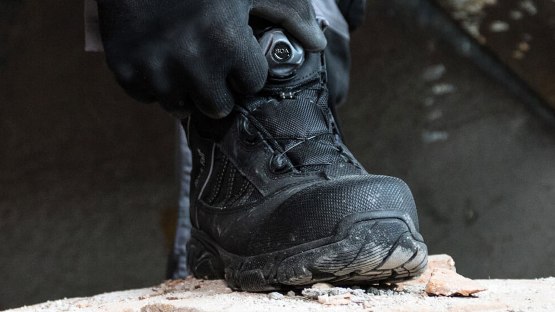 Laceless Work Boots | Laceless Safety Boots